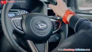 Daihatsu Safety Driving Aggressive VS Defensive Driving - Otomotif Bandung